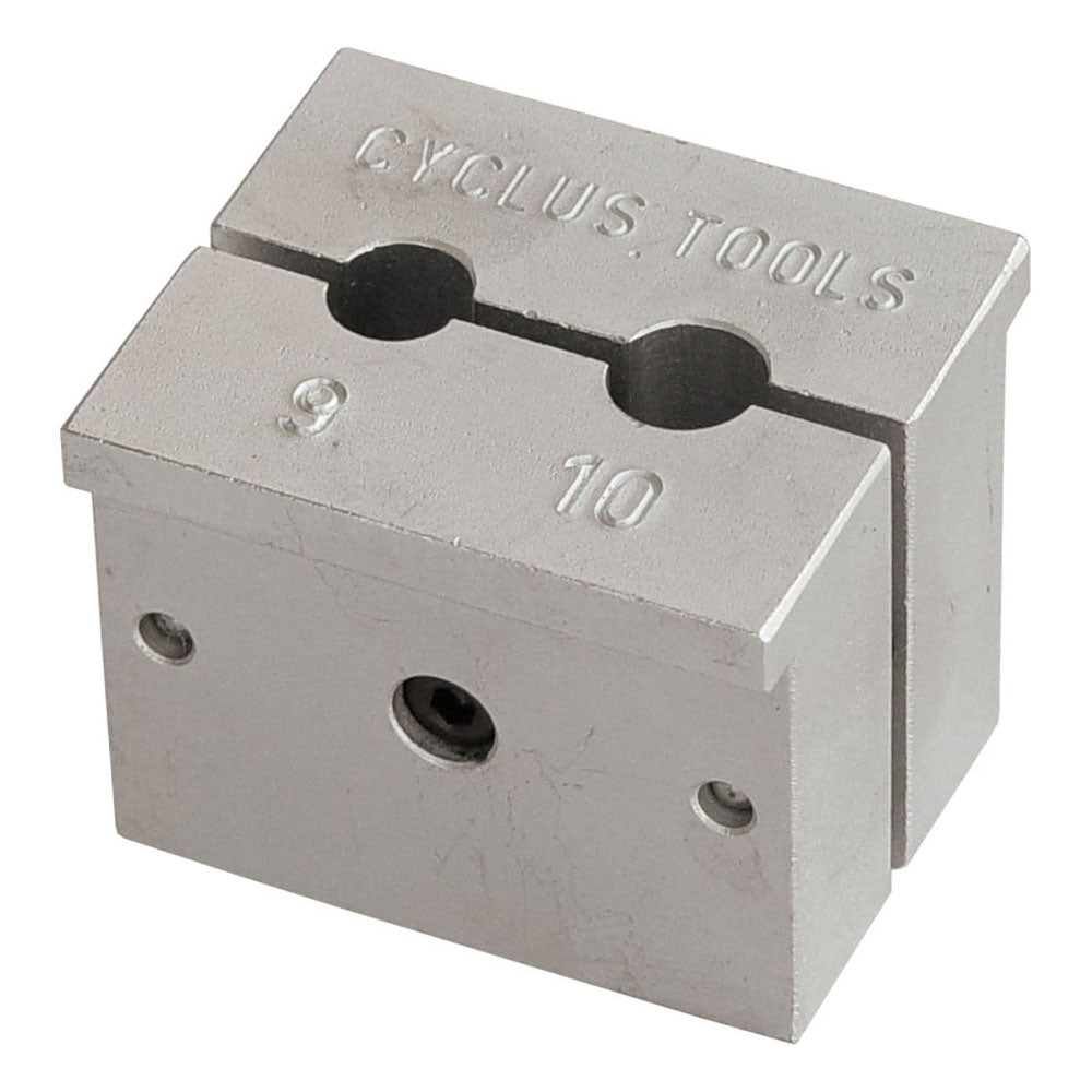 Buy Cyclus Tools Axle Vice Springloaded, 9Mm And 10Mm | Cyclop.in